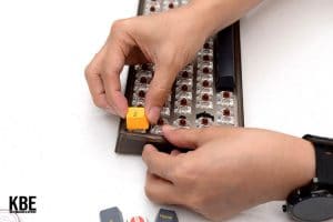 How to Remove and Replace Mechanical Keyboard Switches - Keyboards Expert